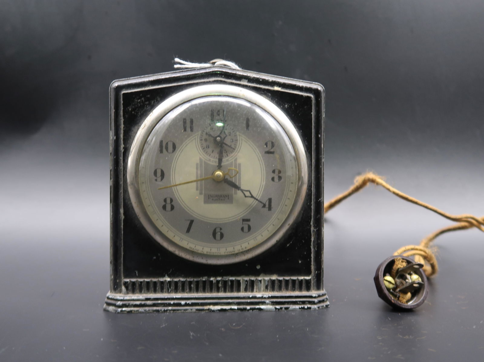 For Auction: Ingraham, Electric Alarm Clock (#51) on Feb 22, 2020 | Auctions By Daum in FL