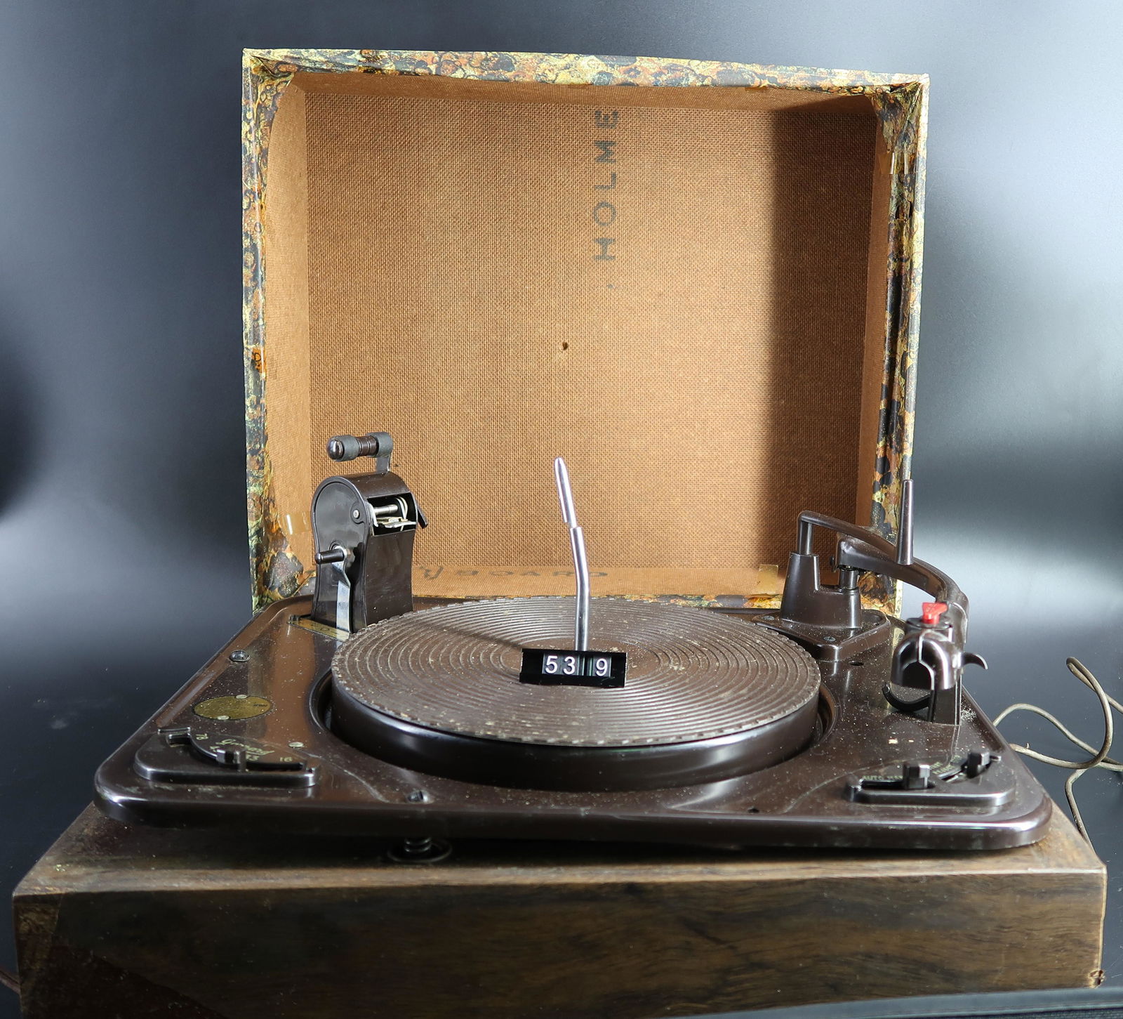 Turn Table Record Player Stereo Phonograph - Apr 17, 2020 | Auctions By ...