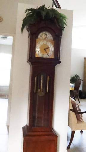 Vintage Mother Clock Colonial