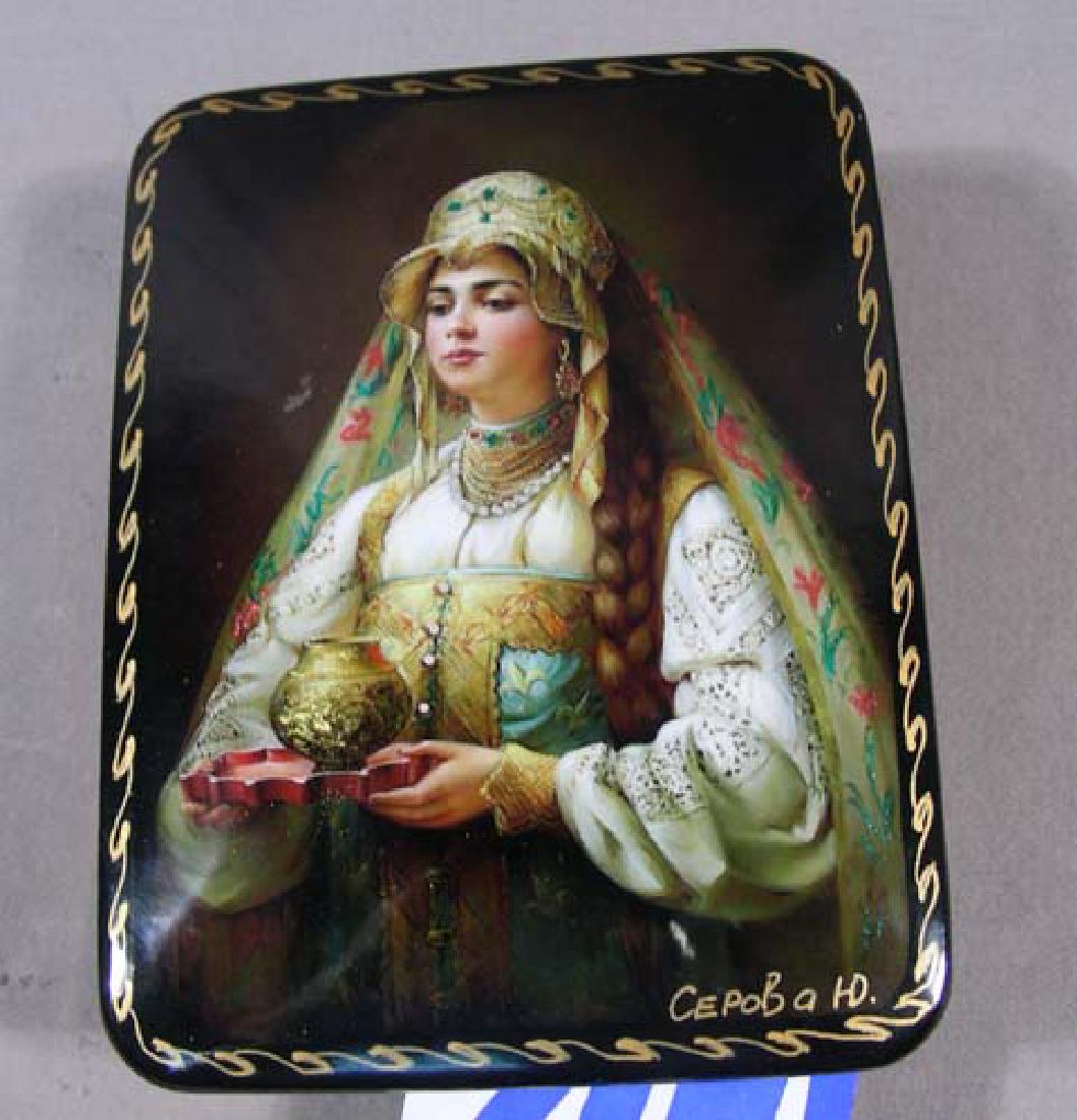 FINE RUSSIAN LACQUER BOX