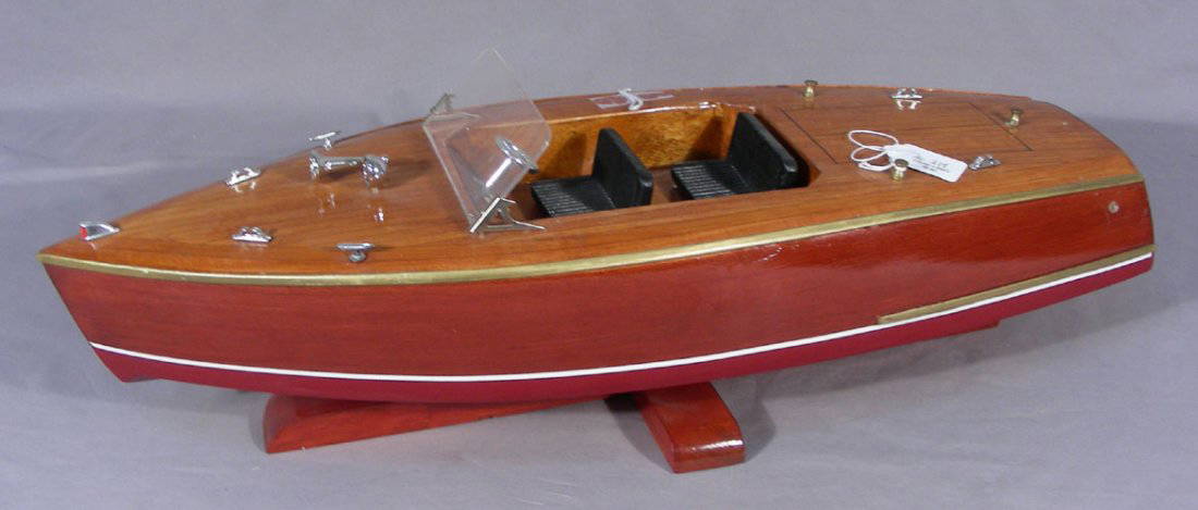 CUSTOM MADE WOODEN CRIS CRAFT MODEL BOAT - Aug 27, 2016 | Chamberlain's ...
