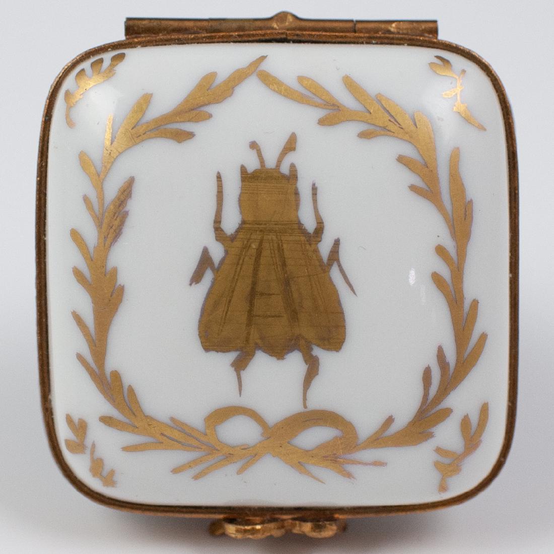 Limoges Porcelain "Eximious" Pill Box