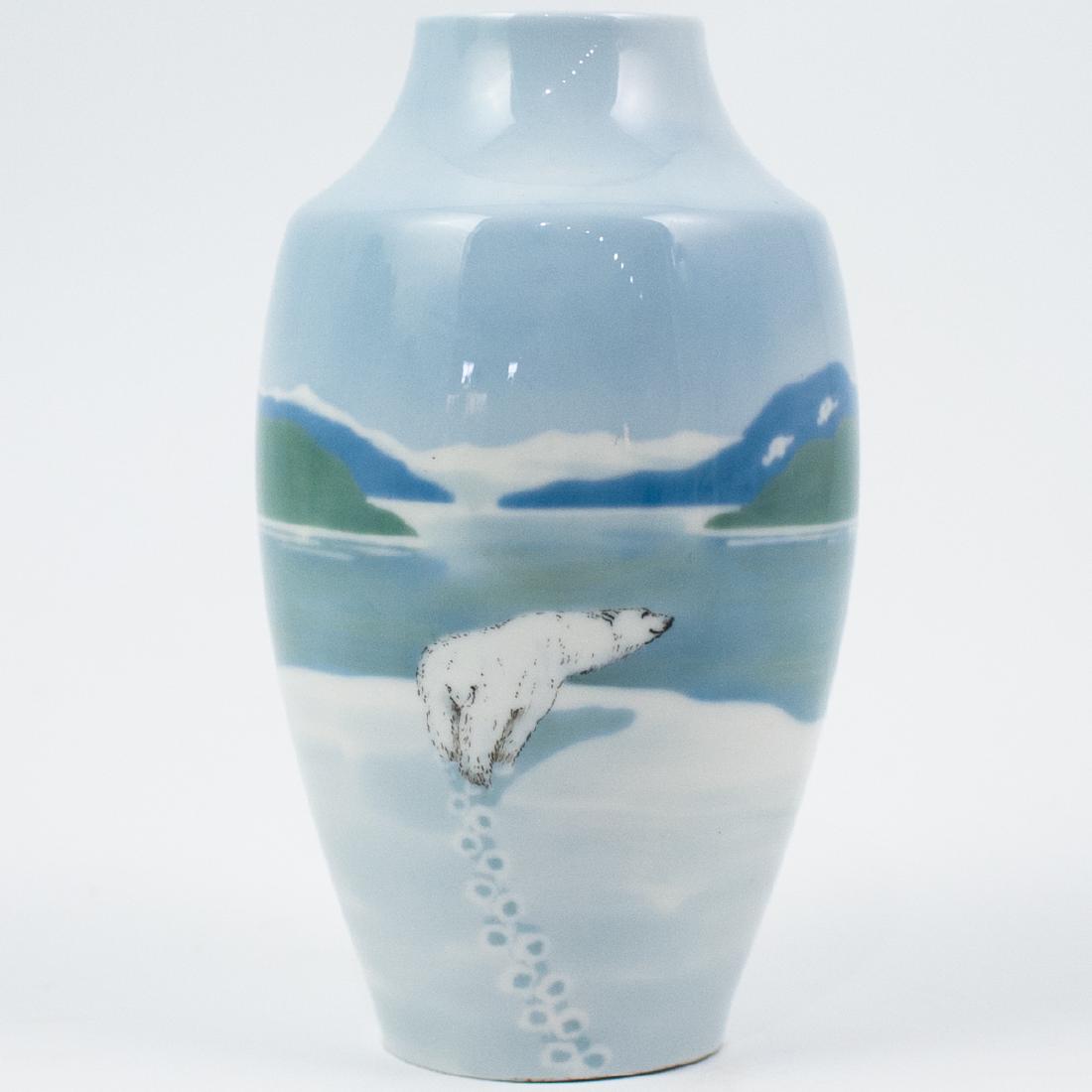 Metzler & Ortloff Porcelain Vase