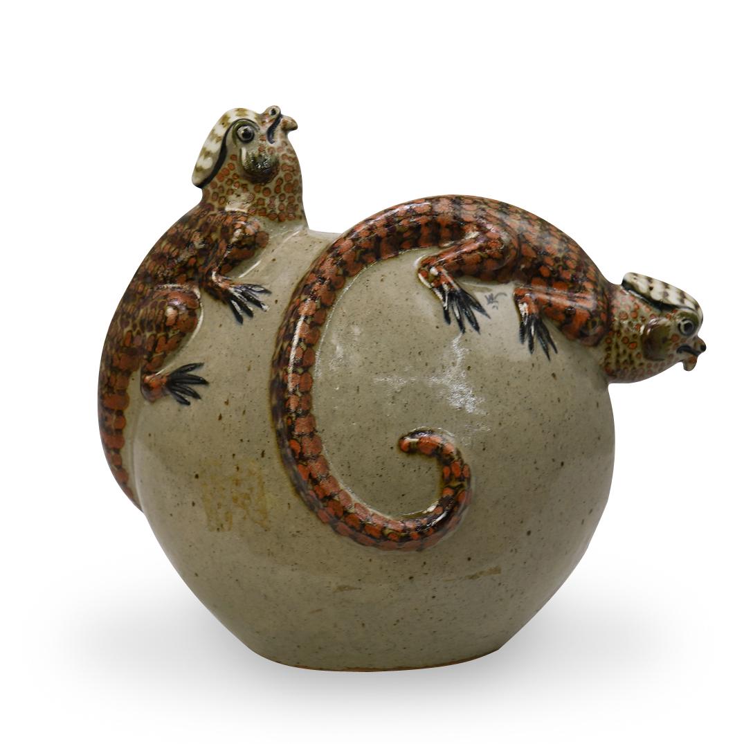 Ceramic Signed Lizard Vase - Nov 17, 2020 | Akiba Galleries in FL