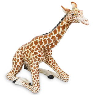 Porcelain Goebel Giraffe Serengeti Series