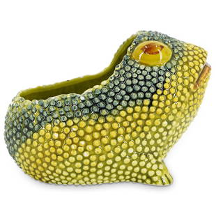 Majolica Frog Planter