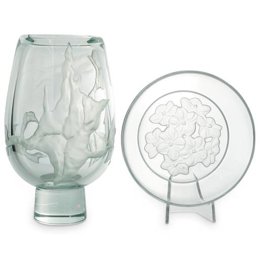 (2Pc) Robert Deeble Cameo Art Glass Vase & Dish (#0665) on Aug 30, 2022 ...