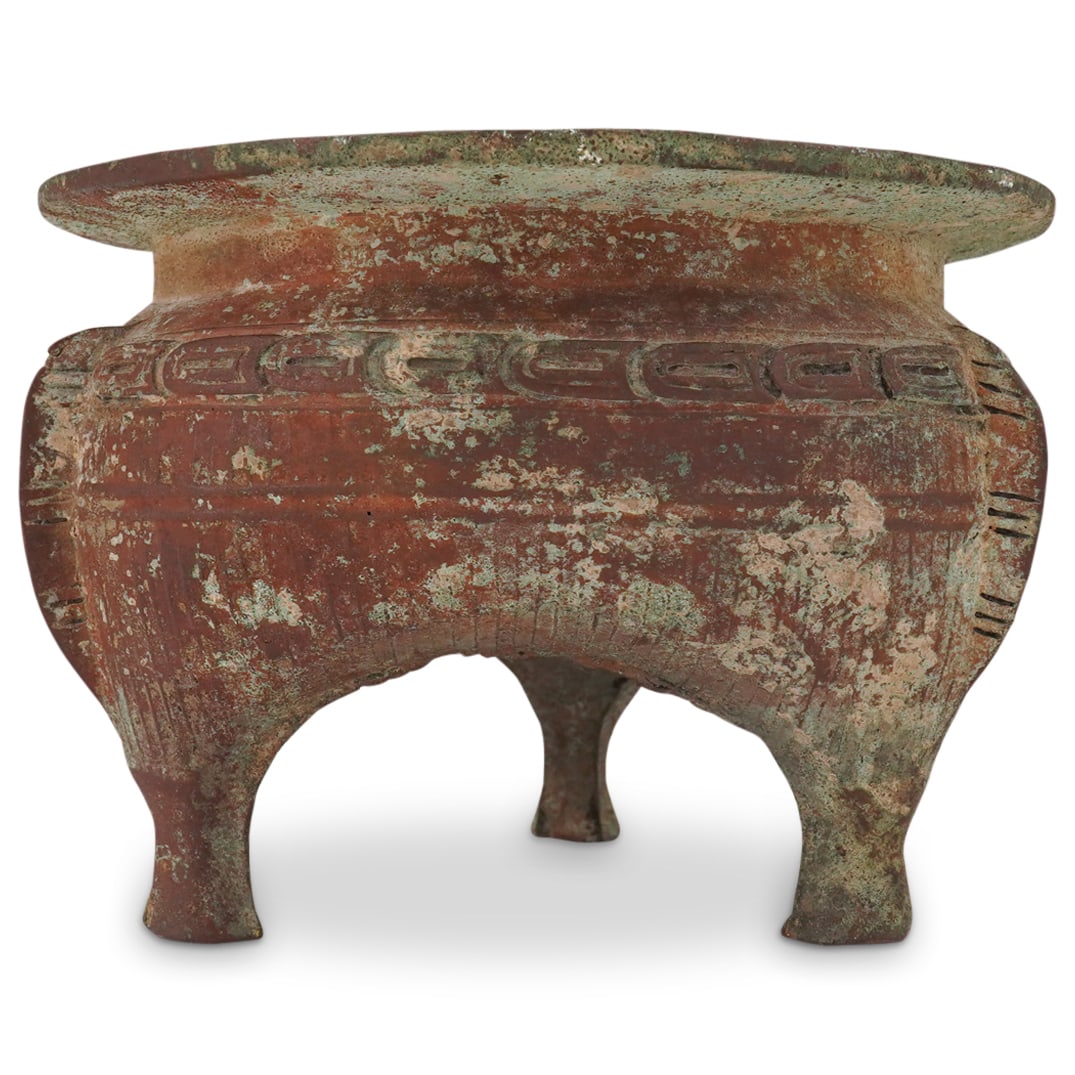 Extremely Rare And Important Western Zhou Bronze Li Auction