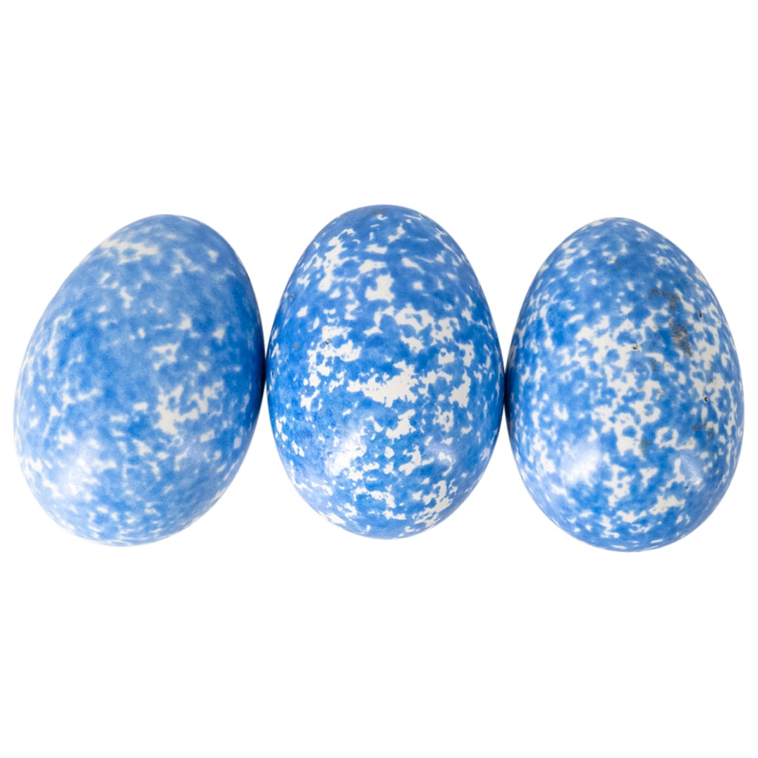 3 Pc Blue And White Porcelain Egg Sculptures Auction