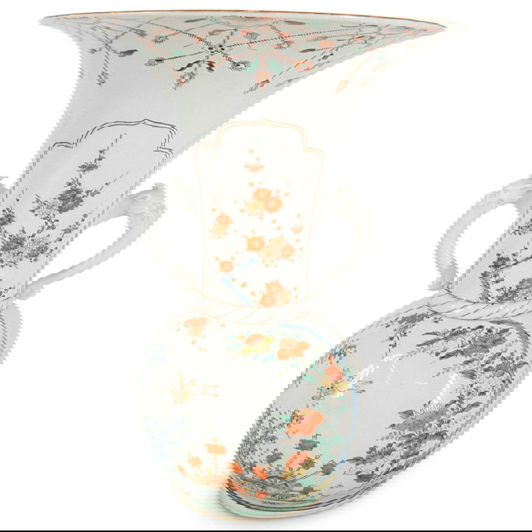 Japanese Arita Porcelain Double Handled Vase Auction Japanese Arita Porcelain Double Handled Vase Auction
