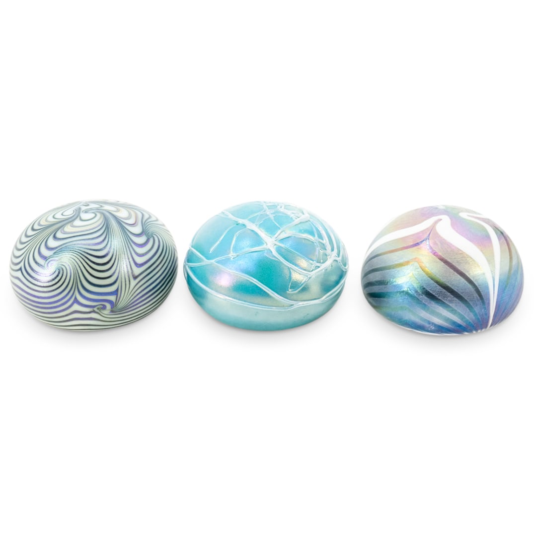 (3 Pc) Iridescent Art Glass Paperweights Auction