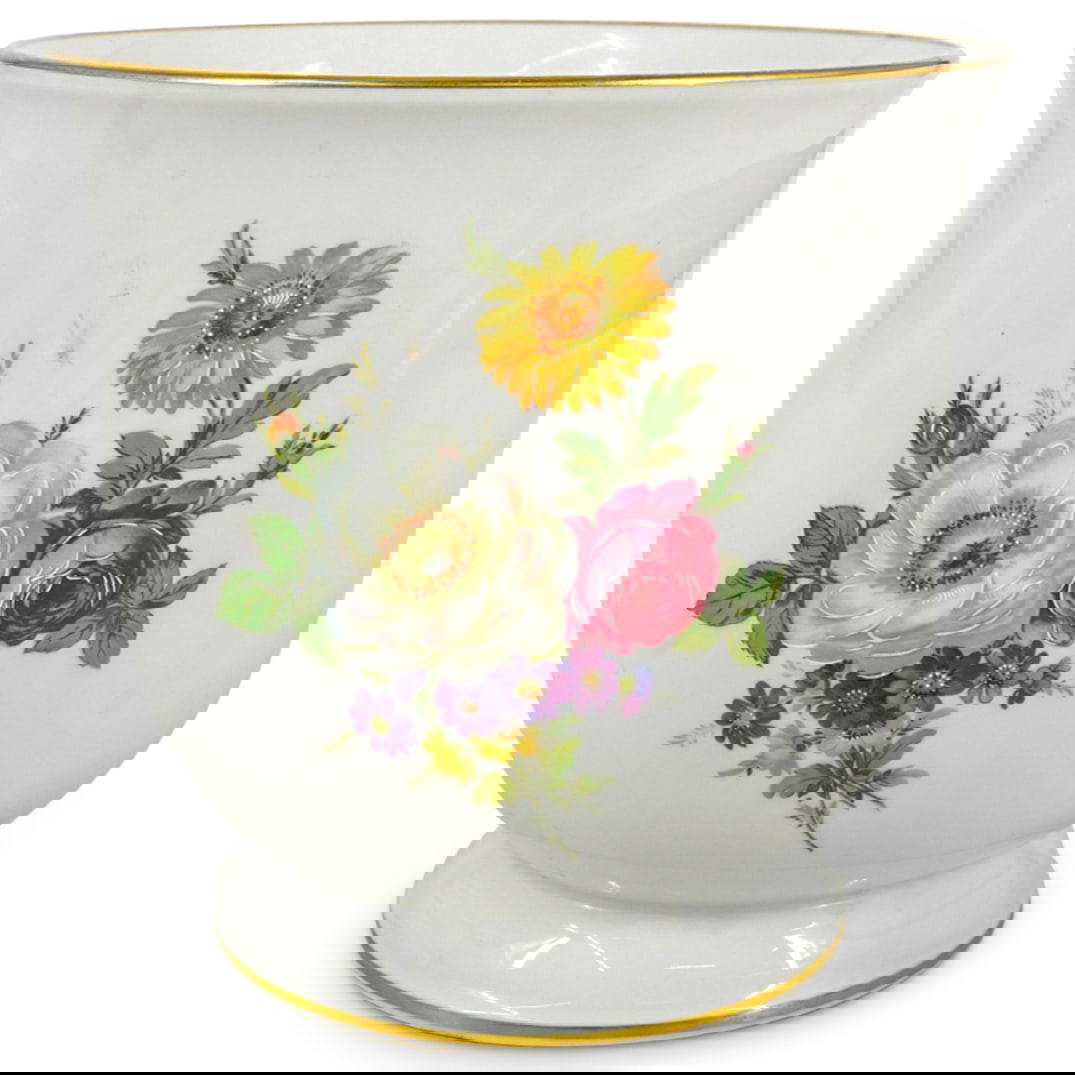 Antique West German Kaiser Porcelain Cache Pot Auction