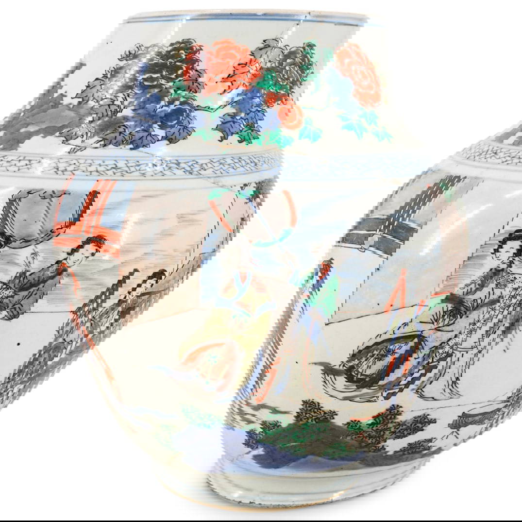 17th Century Chinese Transitional Period Wucai Porcelain Vase Auction