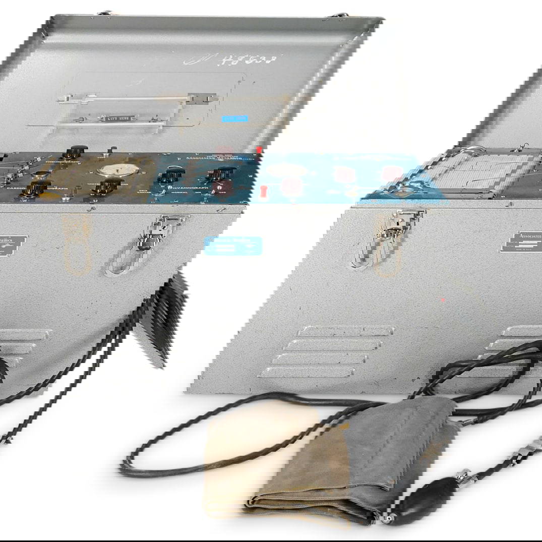 Vintage Keeler Polygraph Machine Auction