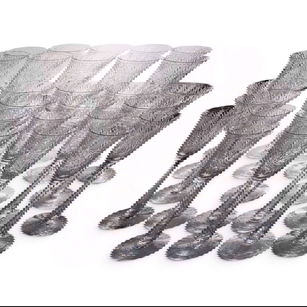 (31 Pc) Hawkes Cornet Crystal Glass Stemware Auction