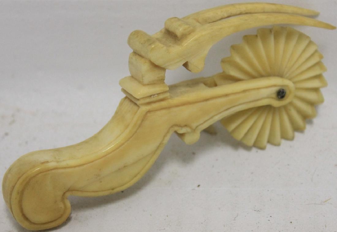 19TH C SAILOR MADE JAGGING WHEEL WITH FORK,