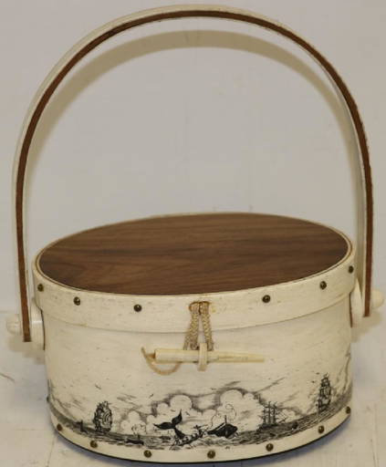 Scrimshaw Bent Whale Bone Purse, Fingered