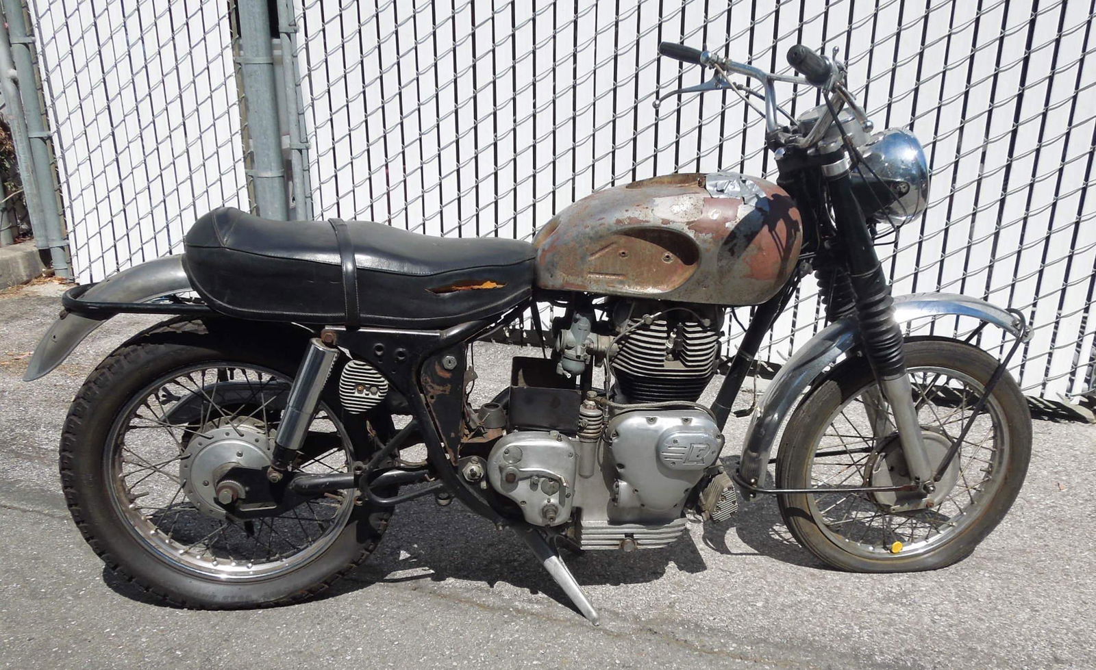 1969 Royal Enfield Interceptor Mk II. (Incomplete). - Sep 28, 2019 | D ...