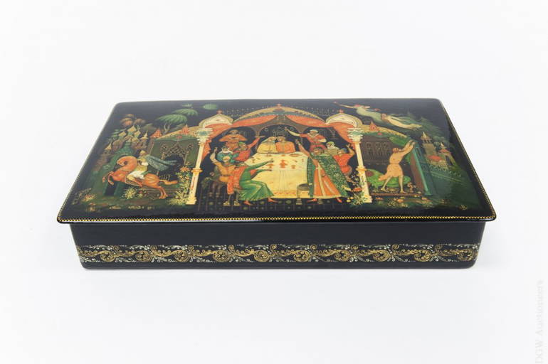Fedoskino Russian Lacquer Box. - Jun 11, 2016 | D.G.W. Auctioneers Inc ...