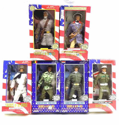 Soldiers Of The World Military Action Figures