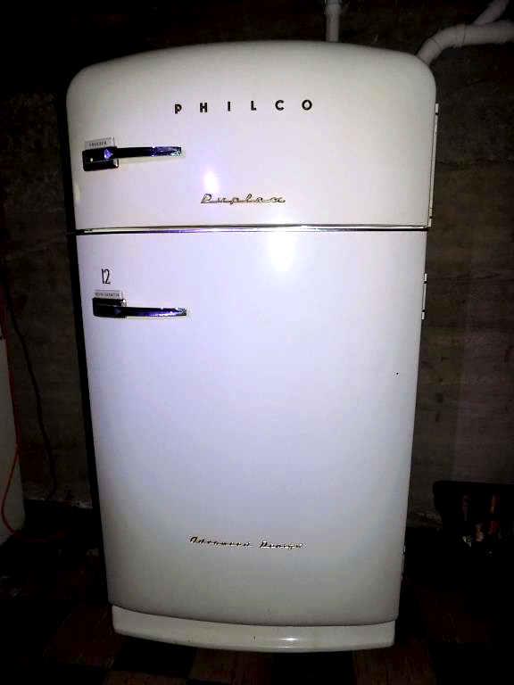 Vintage Deco Philco Duplex 12 Refrigerator Freezer Auction