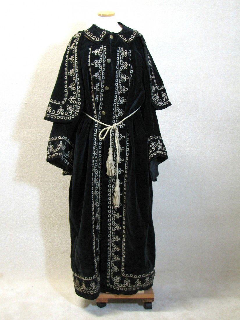 87: Antique Masonic Conductor Priest Embroidered Robe