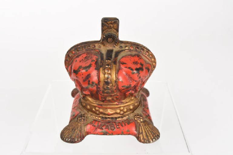Queen Elizabeth Ii Coronation Crown Cast Iron Bank