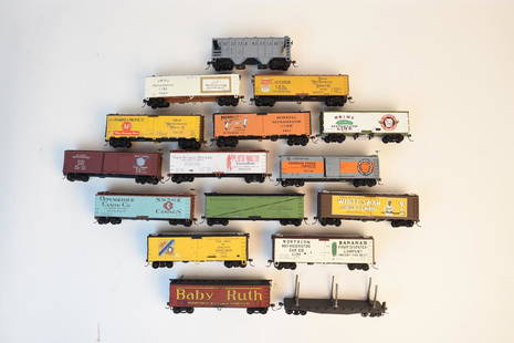 (12) Assorted Ho Scale Freight Train Cars