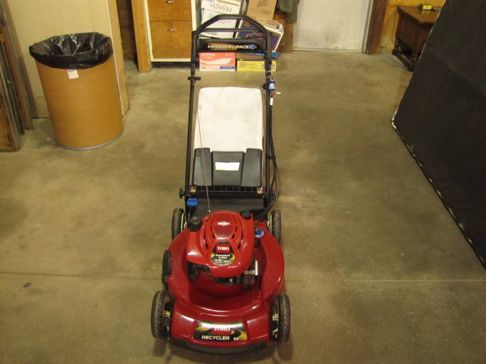 2009 Toro 22" Recycler Electric Start Lawn Mower