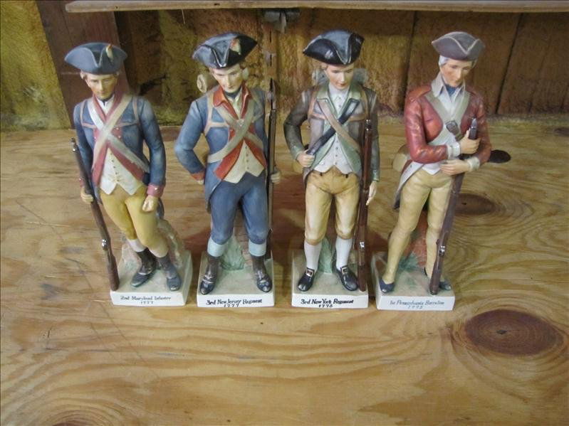 127: (4) Revolutionary War figures