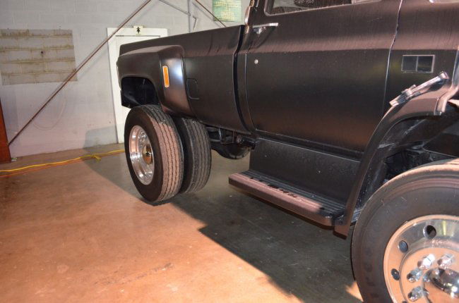 Custom 1975 Chevy C65 Pickup Truck : Lot 31