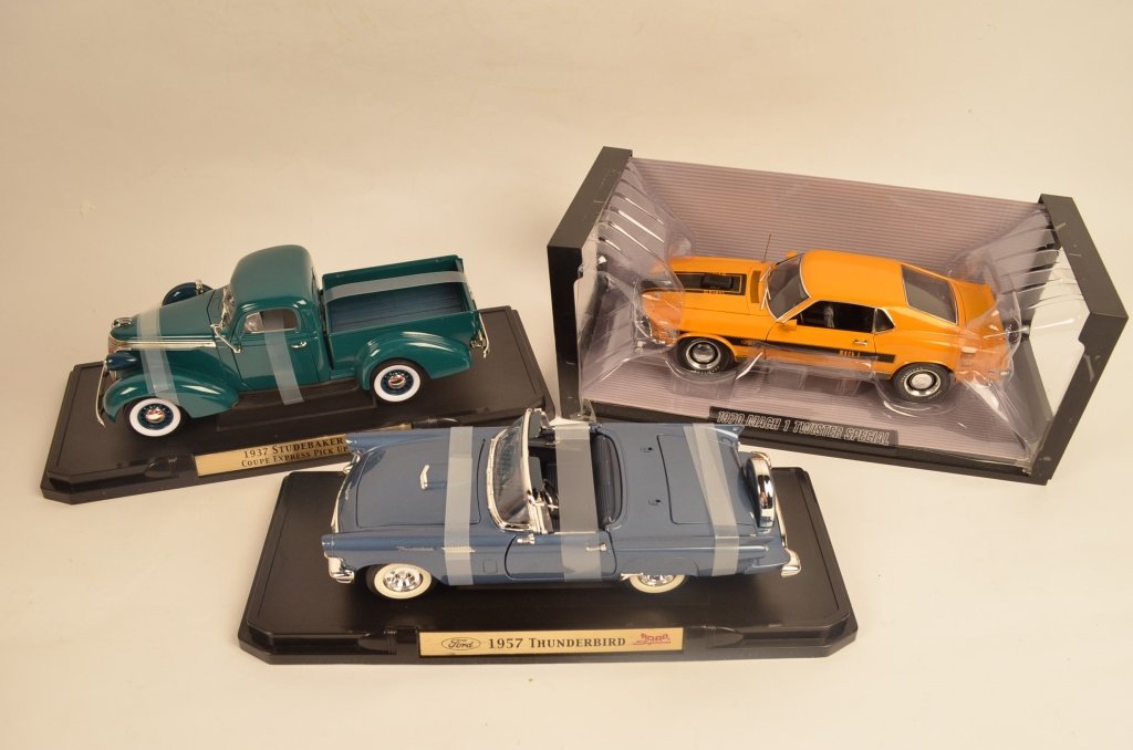 (3) Fairfield Mint 1:18 Scale Die Cast Cars