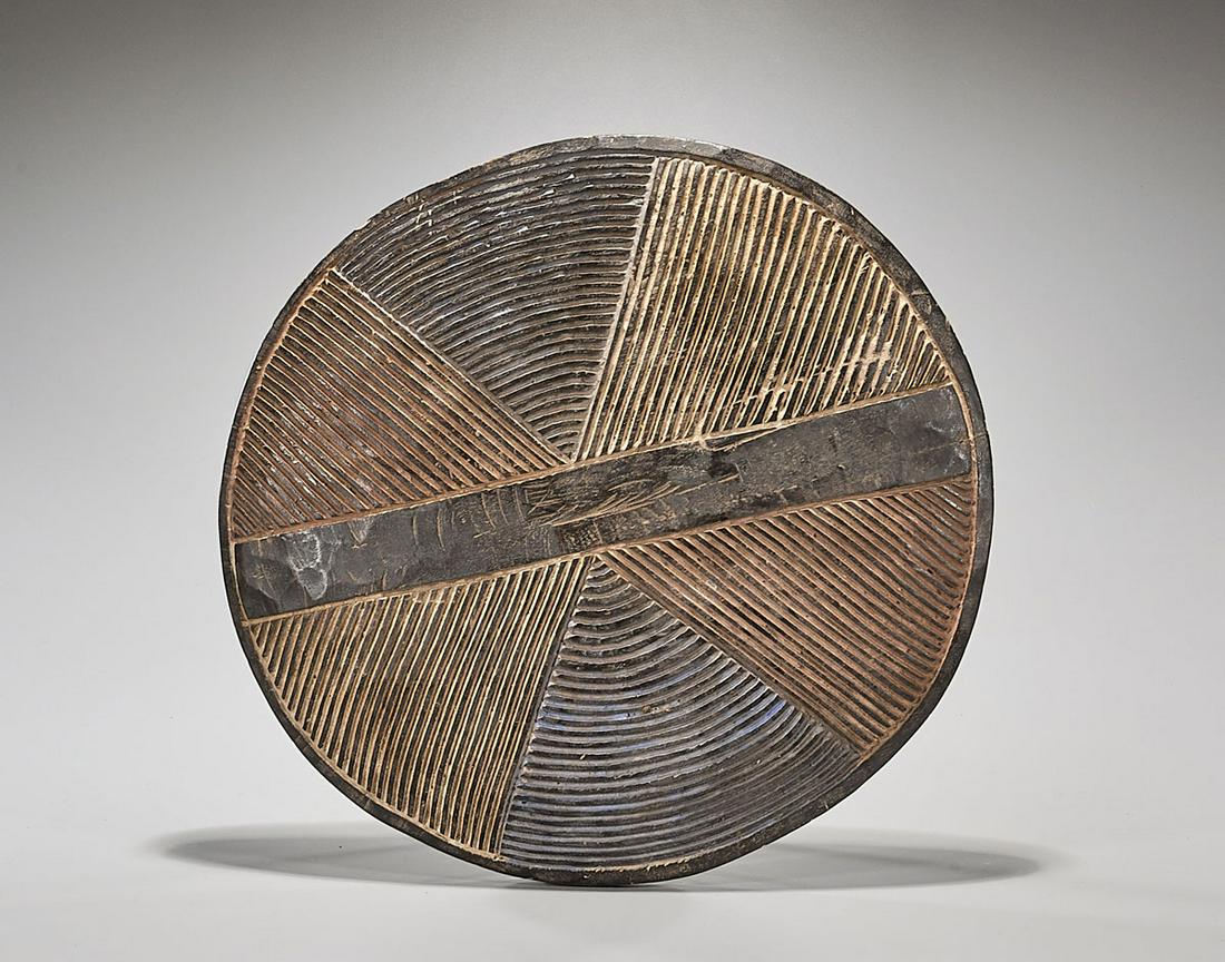 Zulu Carved Wood Shield - Jan 18, 2020 | I.M. Chait Gallery/Auctioneers ...
