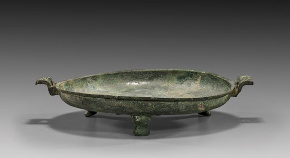 ARCHAIC ZHOU DYNASTY BRONZE VESSEL
