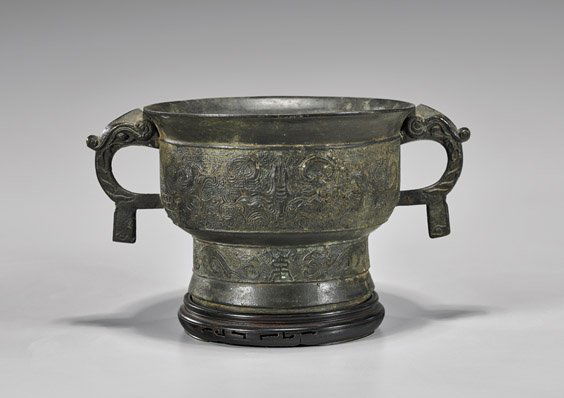 Chinese Bronze Gui Vessel