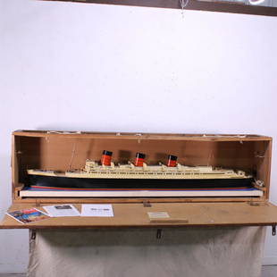 Large Ship Model Of The Queen Mary Art Model Studios