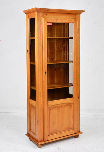 European Single Door Display Cabinet