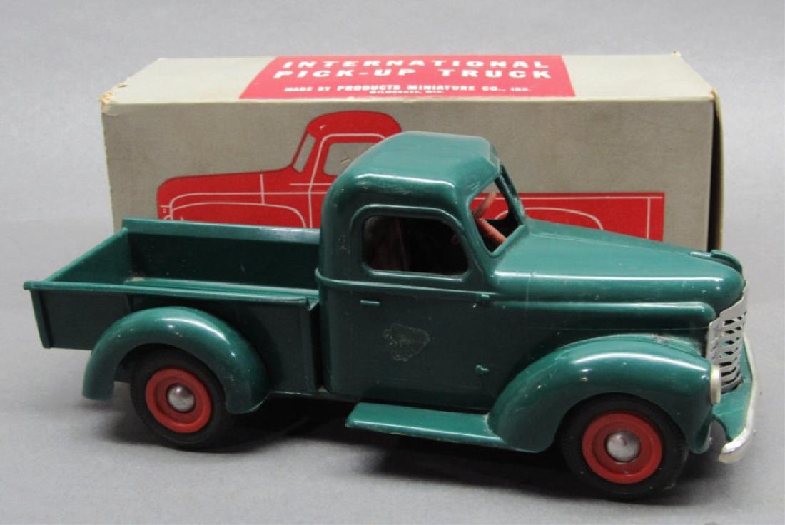 Product Miniature Pick Up Truck with box