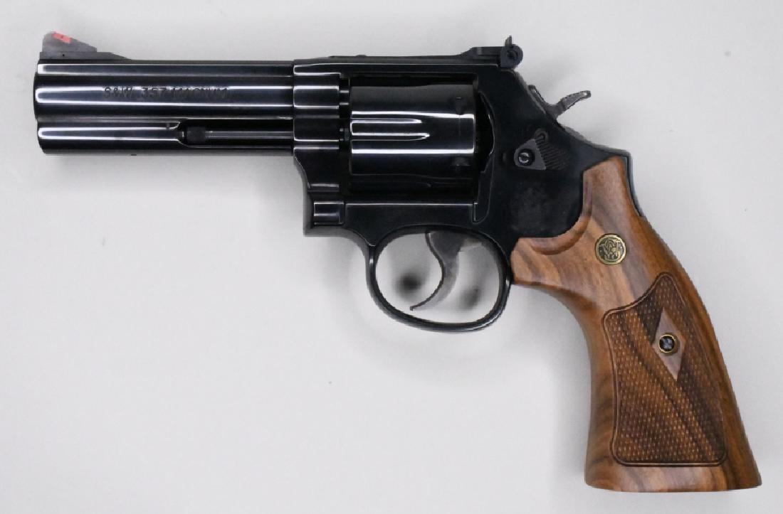 Smith & Wesson Model 586-8 .357 Magnum Revolver