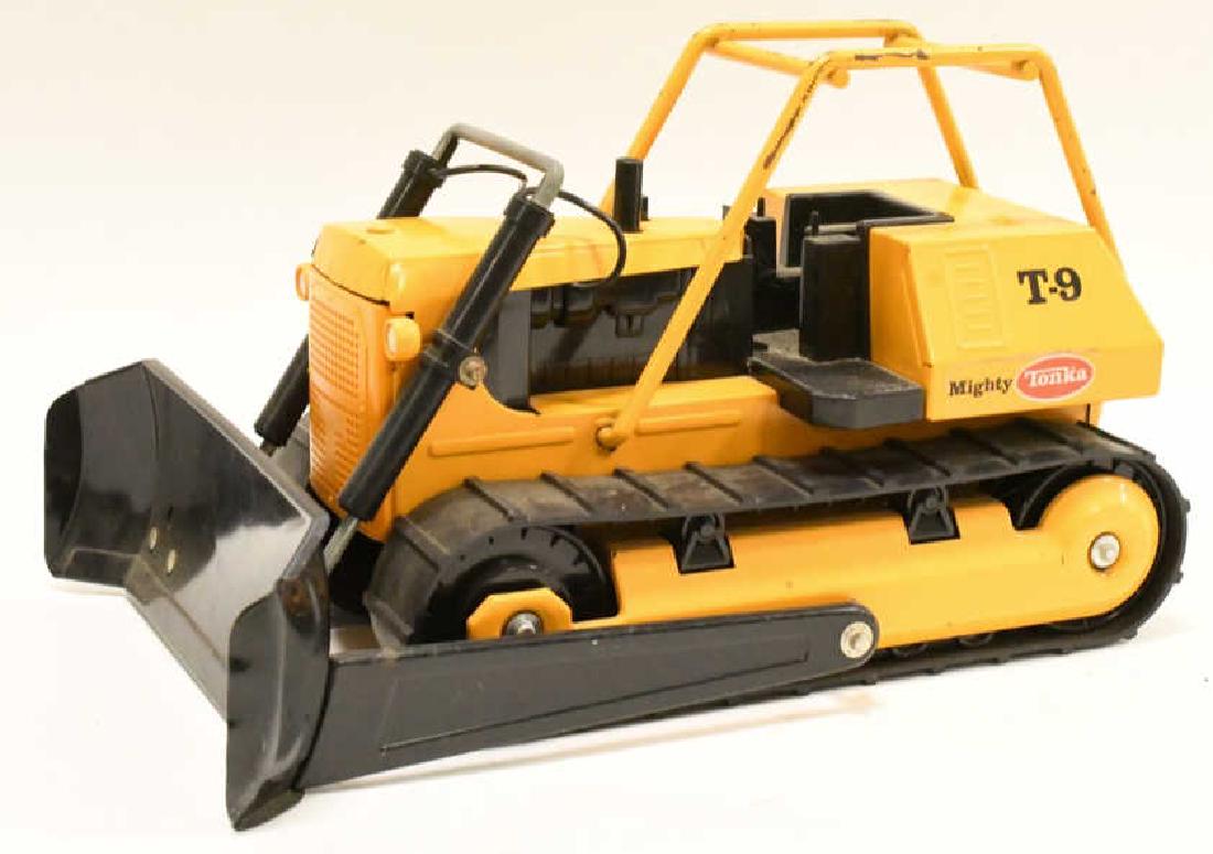 Mighty Tonka Pressed Steel T-9 Bulldozer
