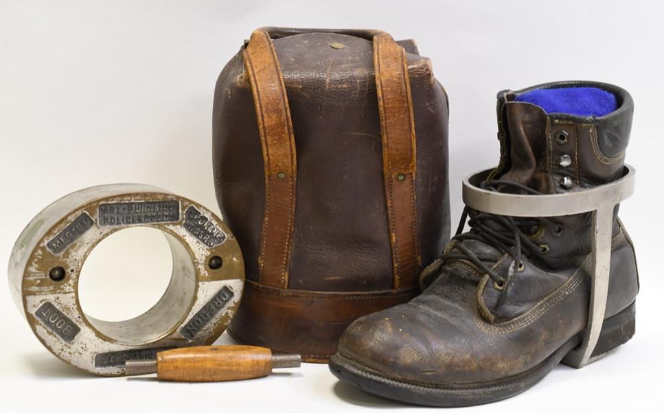 Rare Oregon Boot Heavy Metal Prisoner Shackle