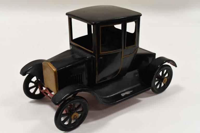 Cowderry Toy Works Flivver Coupe