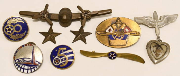 Group Of 20 Ww2 Us Army Air Corps Badges And Pin