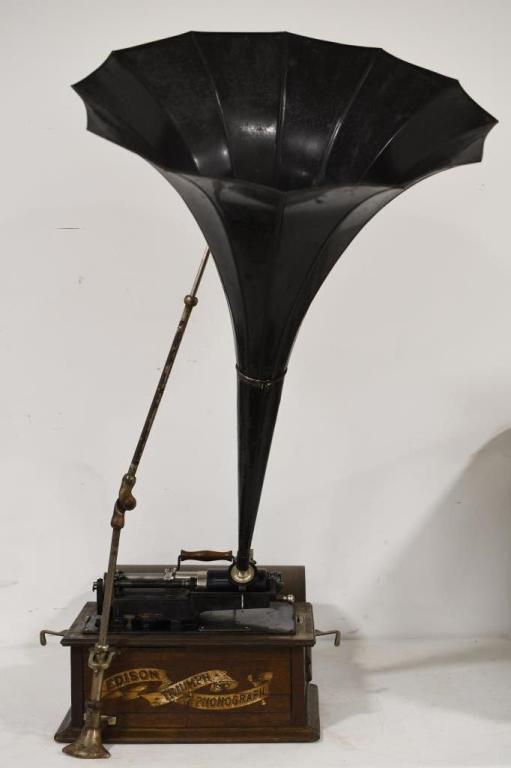 Oak Cabinet Edison Spring Motor for Phono w/ horn - Jan 25, 2020 ...