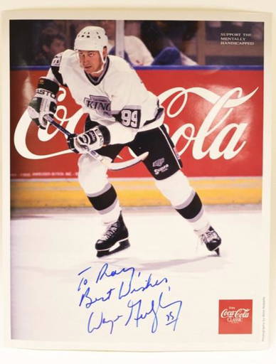 Wayne Gretsky Signed Photo