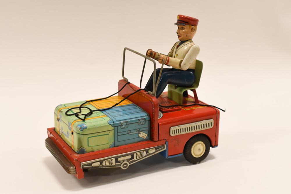 Modern Toys Tin Battery Op Airport Baggage Handler - Apr 25, 2020 ...
