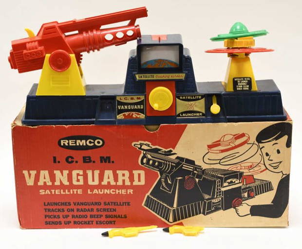 Remco I.c.b.m. Vanguard Satellite Launcher