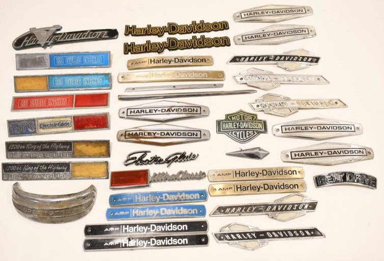 Large Lot Of Harley Davidson Tank Emblems & More