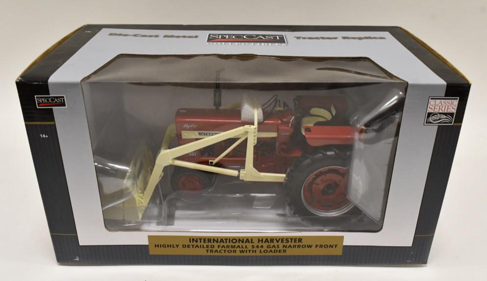 1/16 Speccast International 544 Tractor W/ Loader