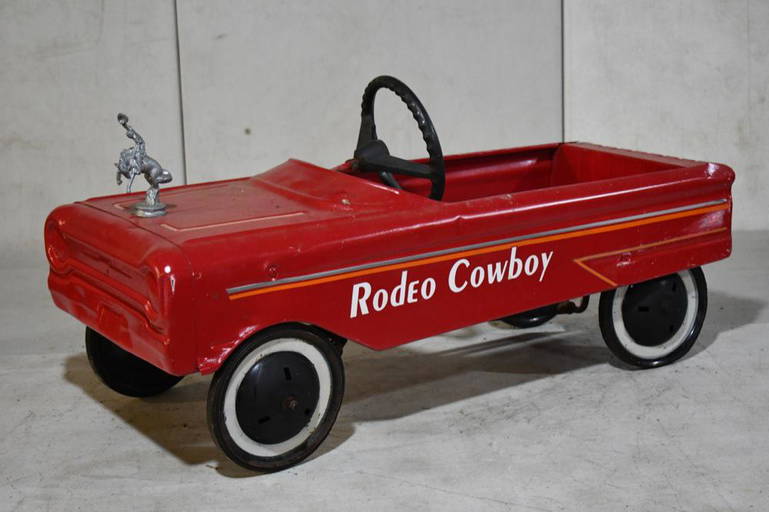 Custom AMF Rodeo Cowboy Pedal Car - May 23, 2021 | Kraft Auction ...